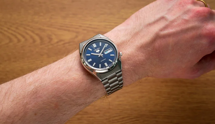 Seiko 5 Sports SNXS Review (SRPK87) - I Wanted To Like This New Seiko ...