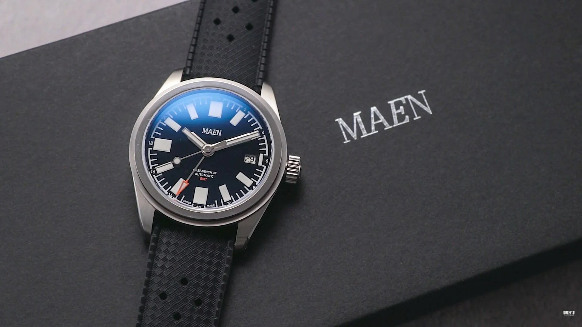 Maen Greenwich 38 GMT Review - Does Lightning Strike Twice? — Ben's ...