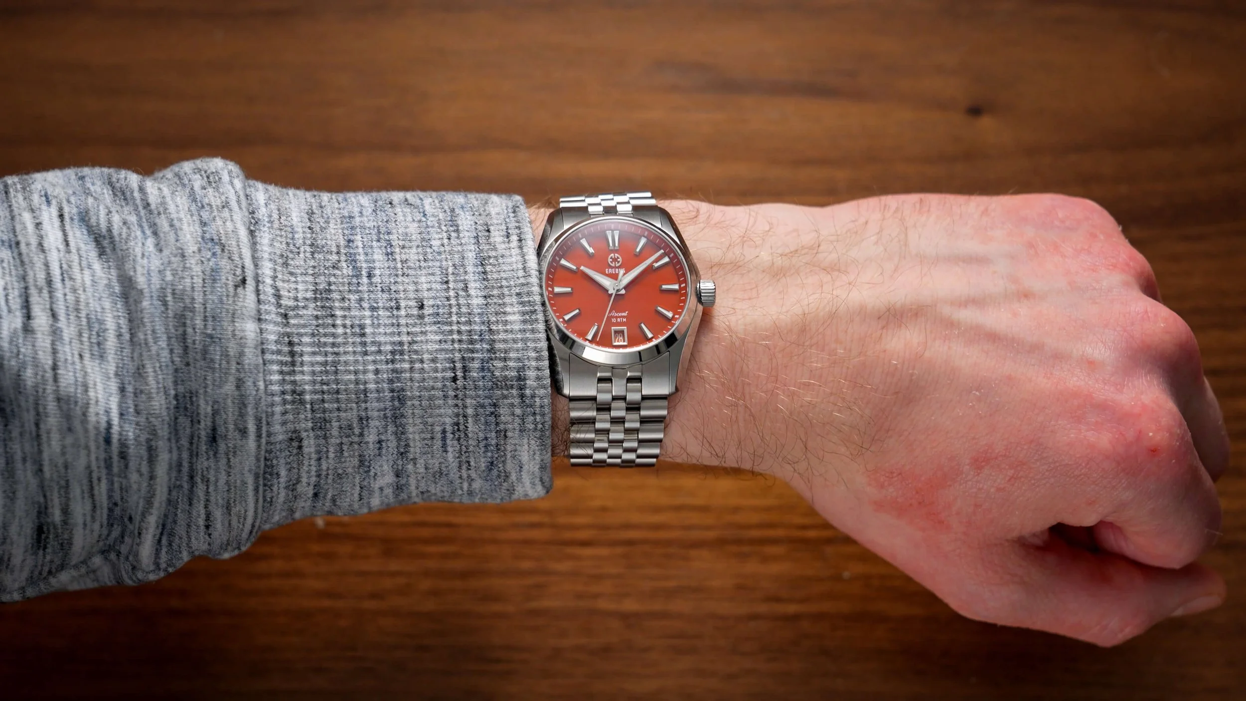 3 of the Best Watches For Small Wrists Just Released – Which Is Best ...