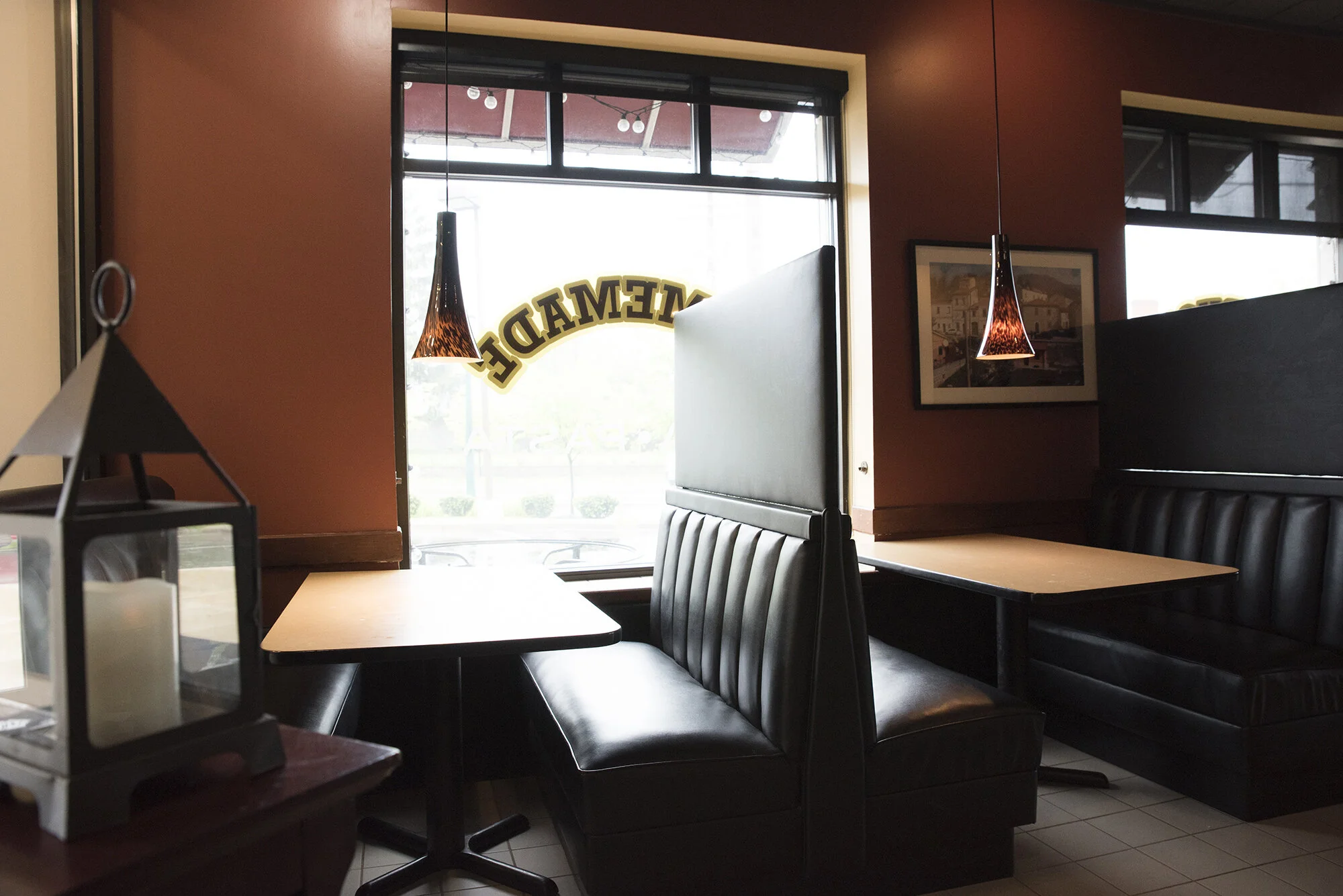 Banquette Seating for Restaurant Booths, Waiting Rooms, & More ...