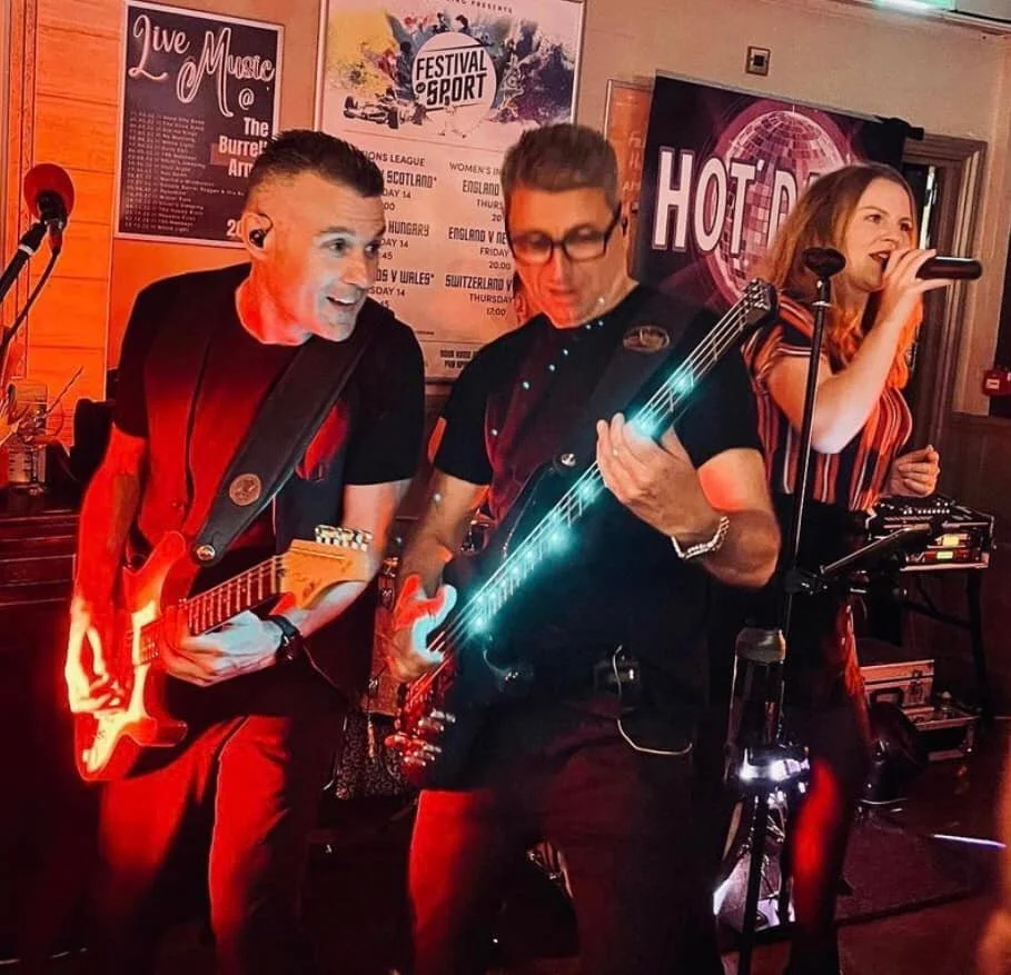 IsFest — Isfield & Little Horsted Bonfire Society