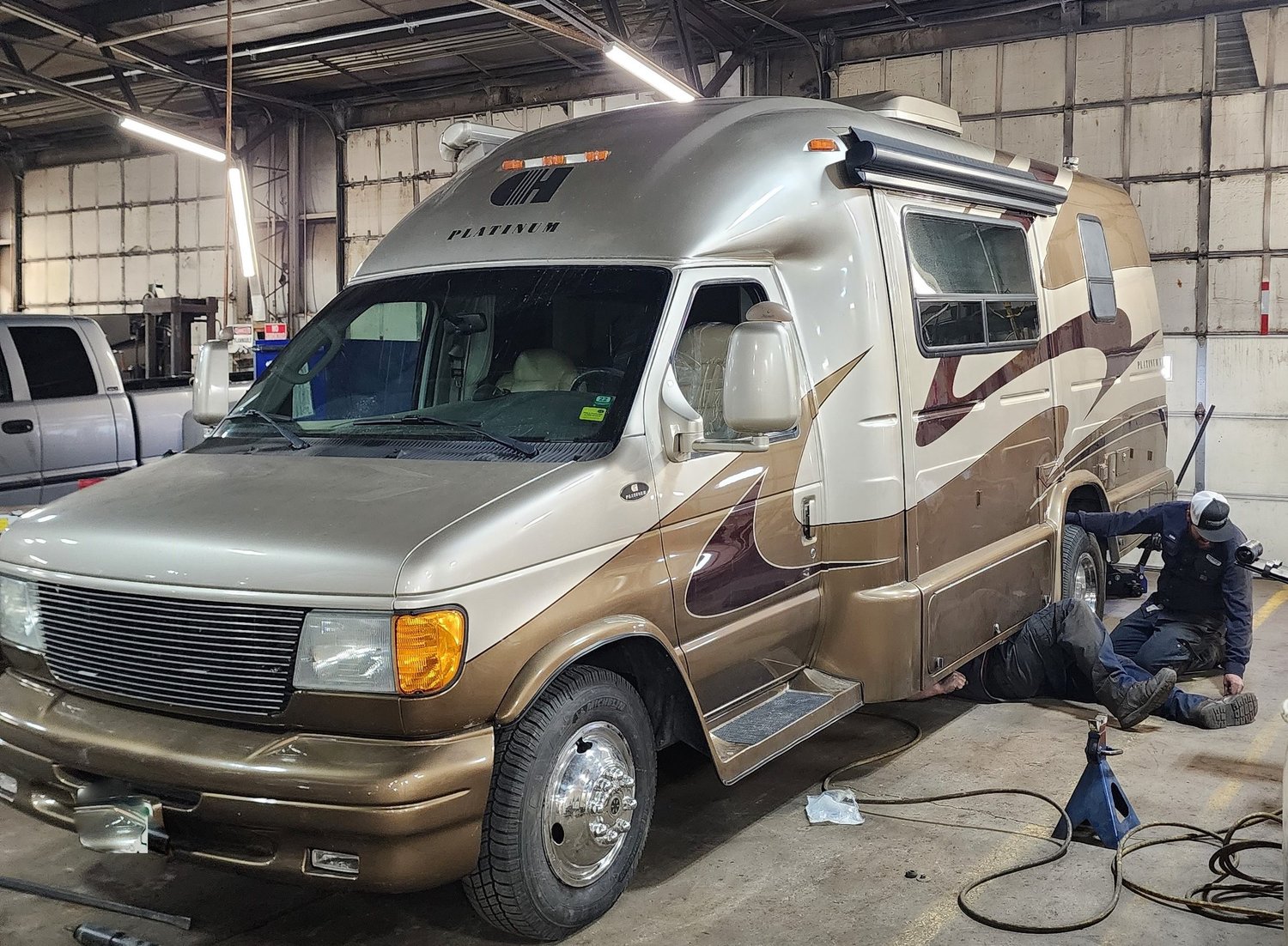 RV's & Motorhomes — Denver Spring & Suspension, Inc.