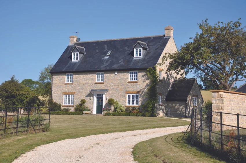 KINETON: Netherfield — LOXTON DEVELOPMENTS