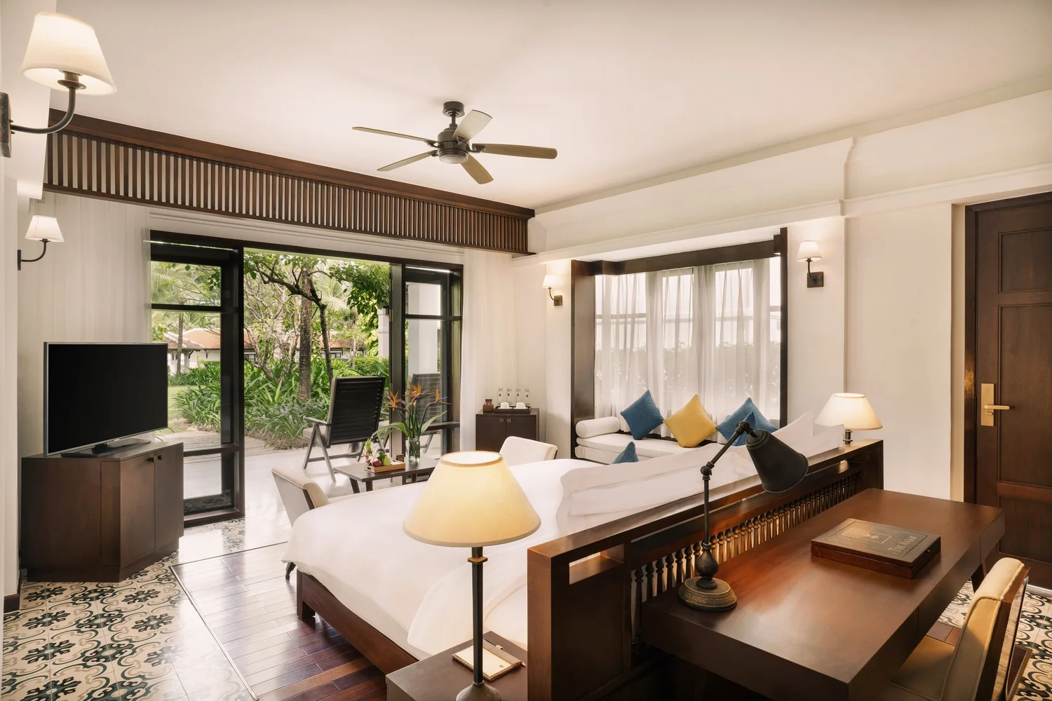 Premium Room — The Anam