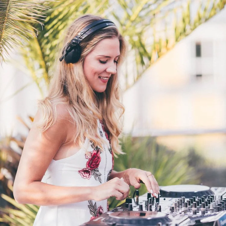 DJane - Why I love it — Sound by Alizz