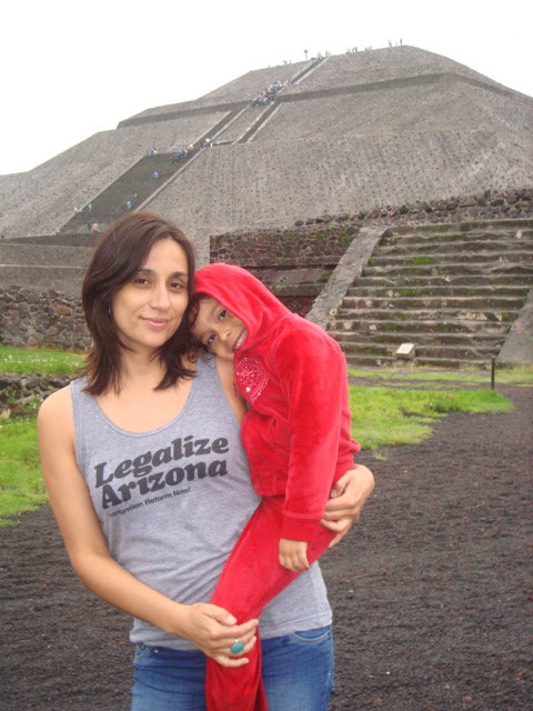 About — Michelle Téllez