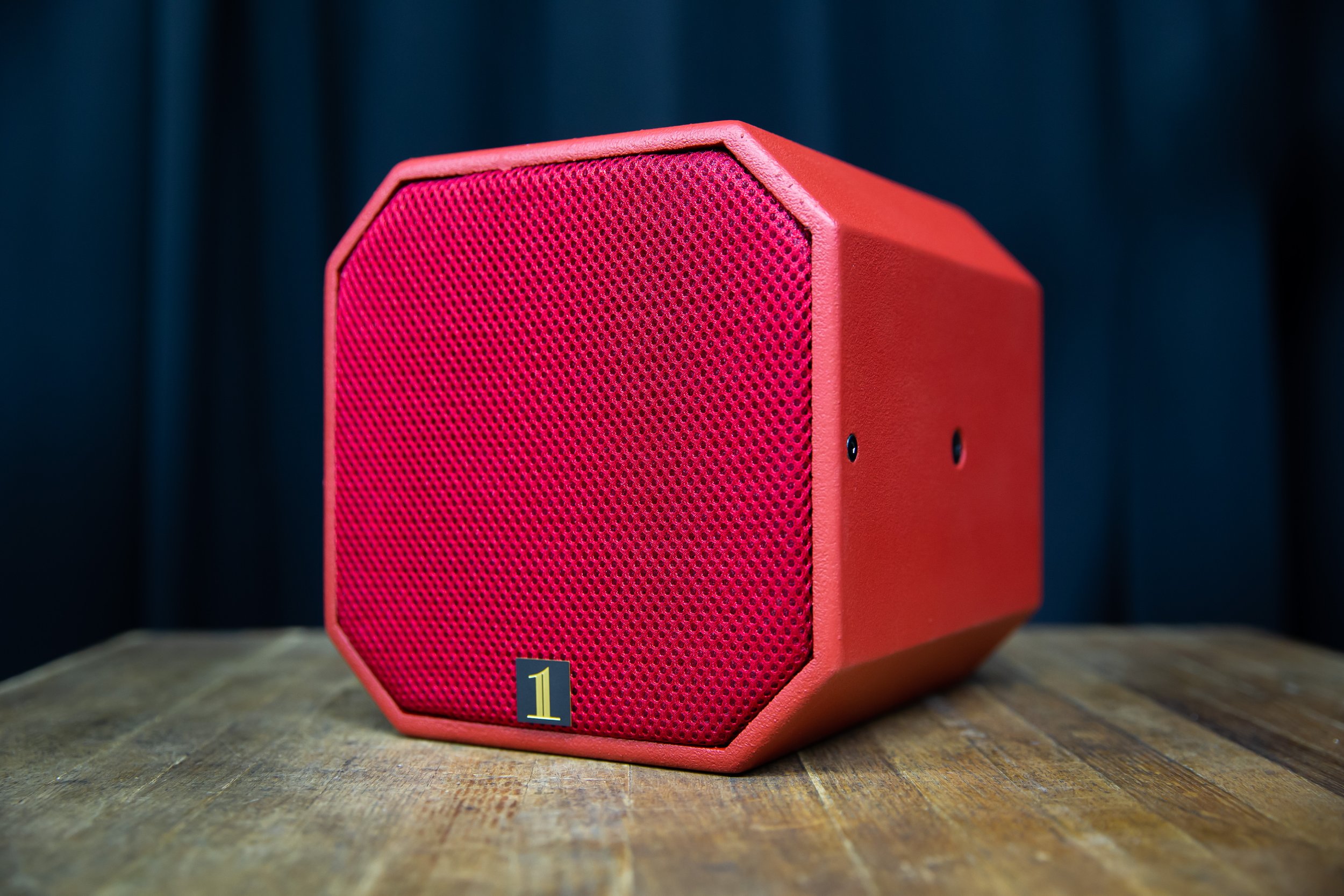 Custom Shop — 1 SOUND