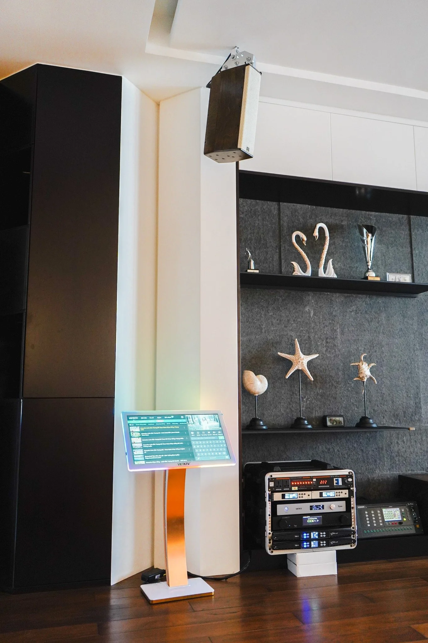 Private Residence Asks for Custom 1 SOUND Entertainment System — 1 SOUND