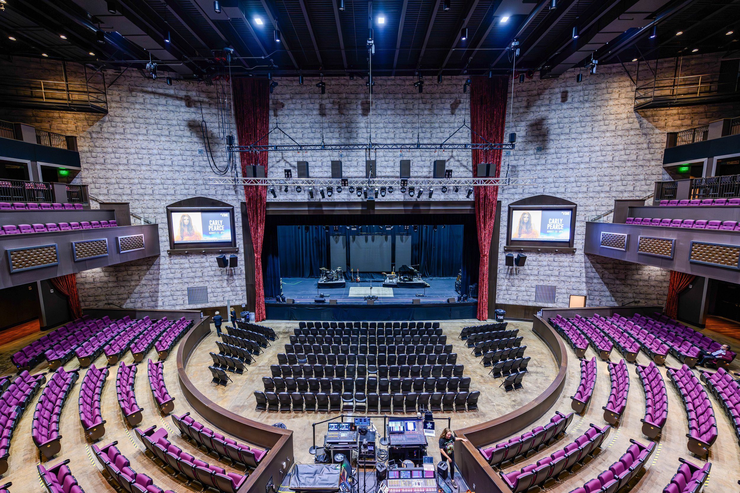 The Vine Theater Upgrades to a 1 SOUND Point Source Design — 1 SOUND