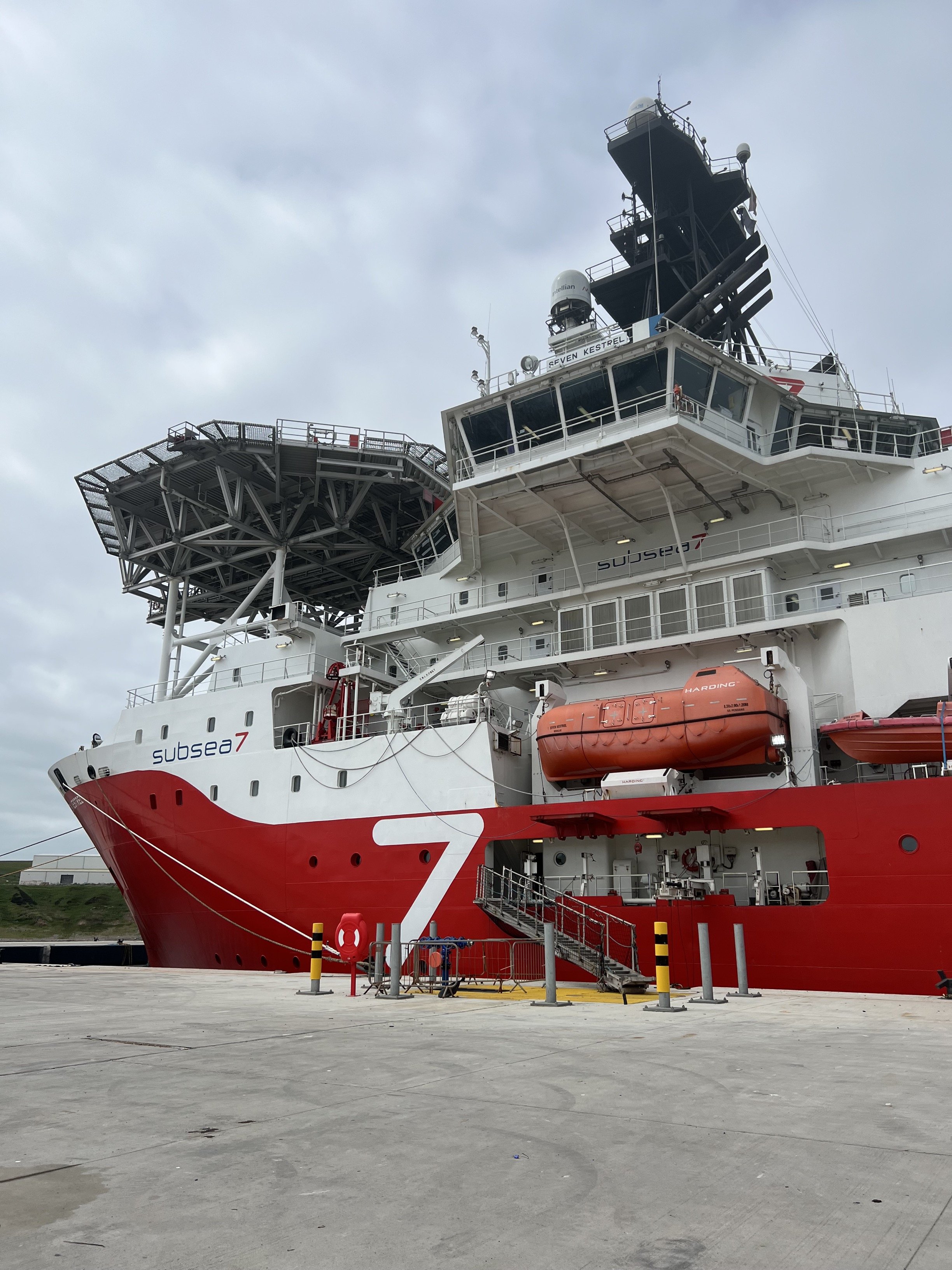 Maris Subsea | Specialist Subsea Personnel