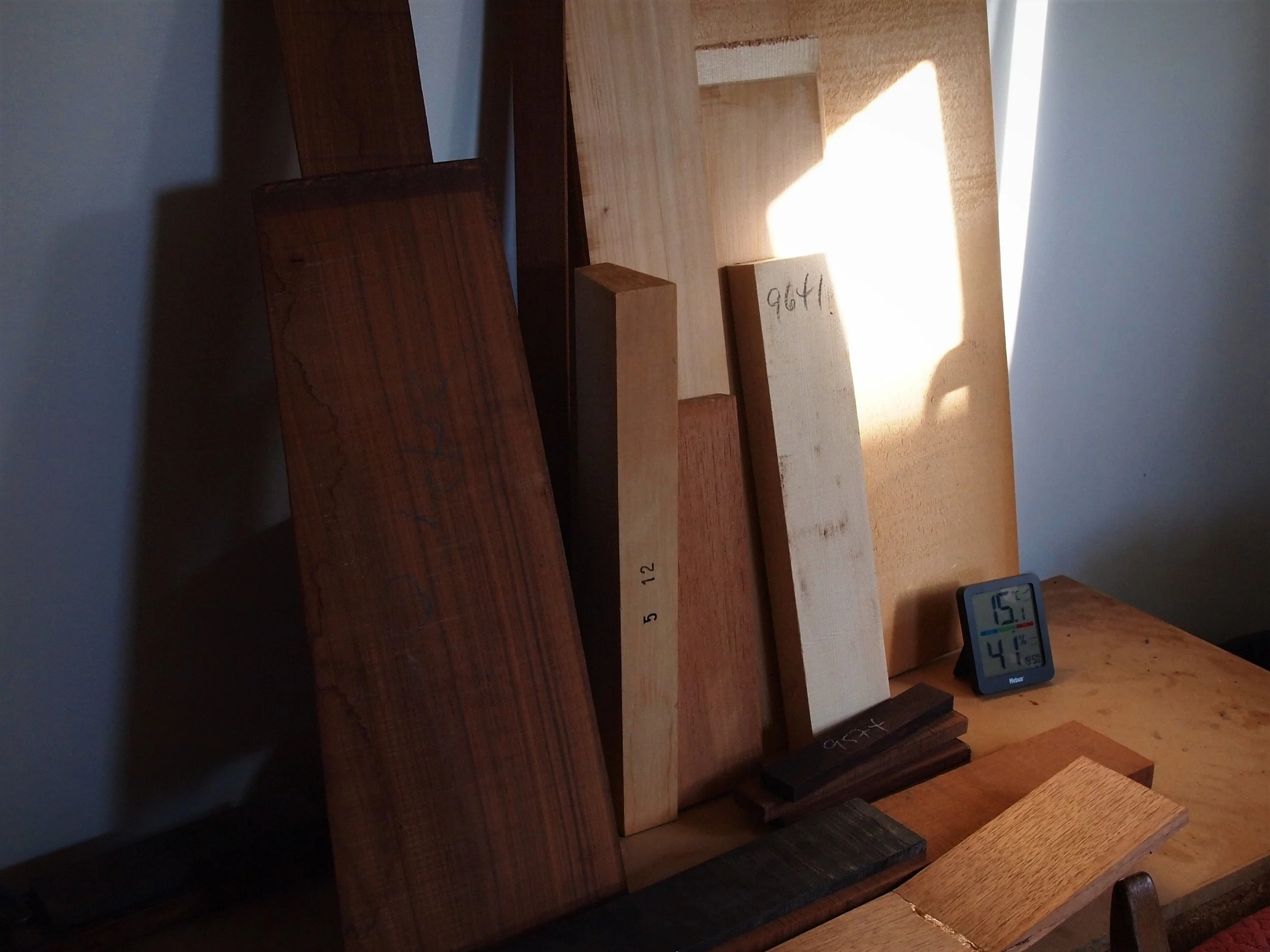 At what humidity should I keep my classical guitar? — Handmade ...