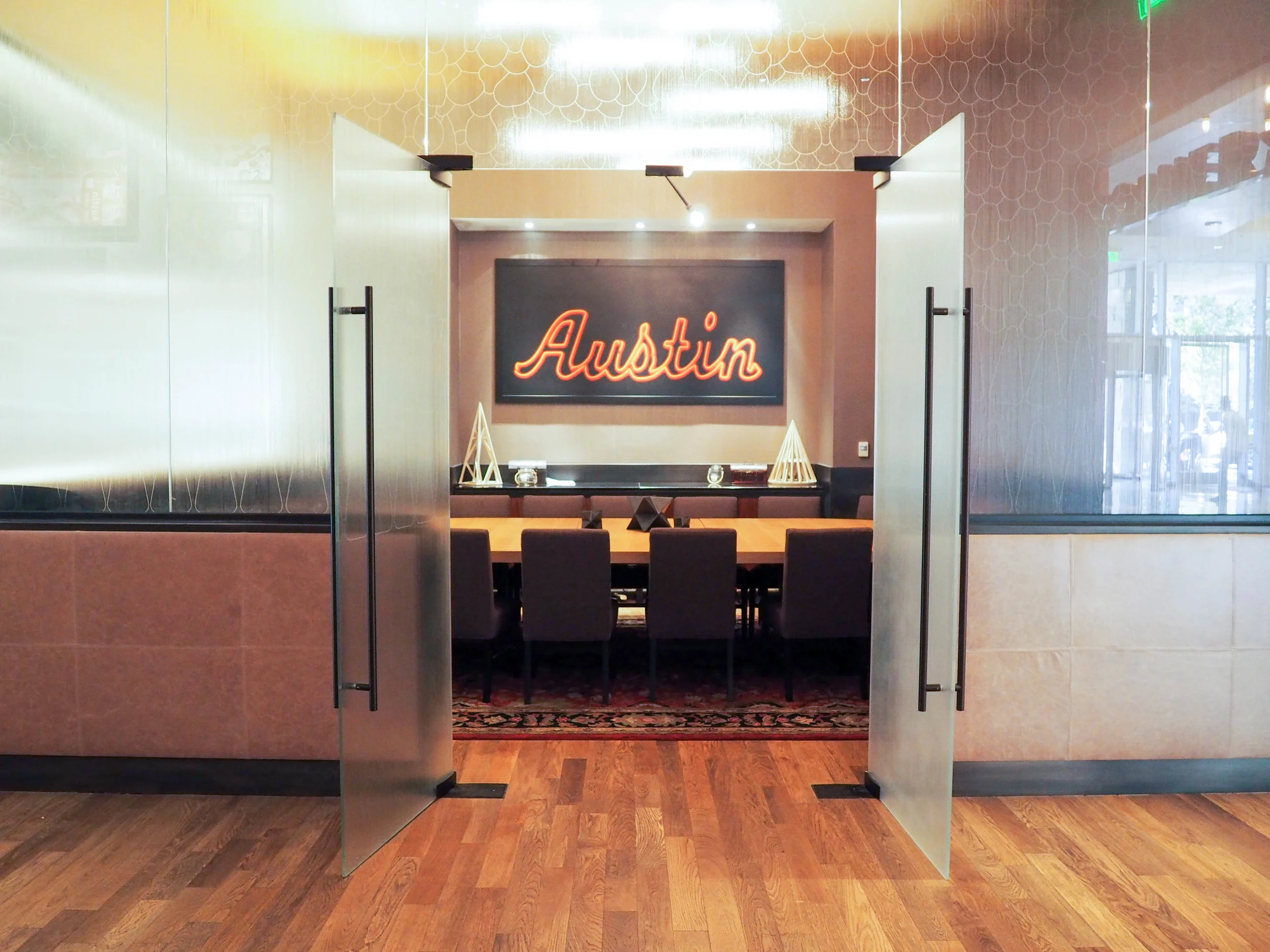 Gallery — Corner Restaurant