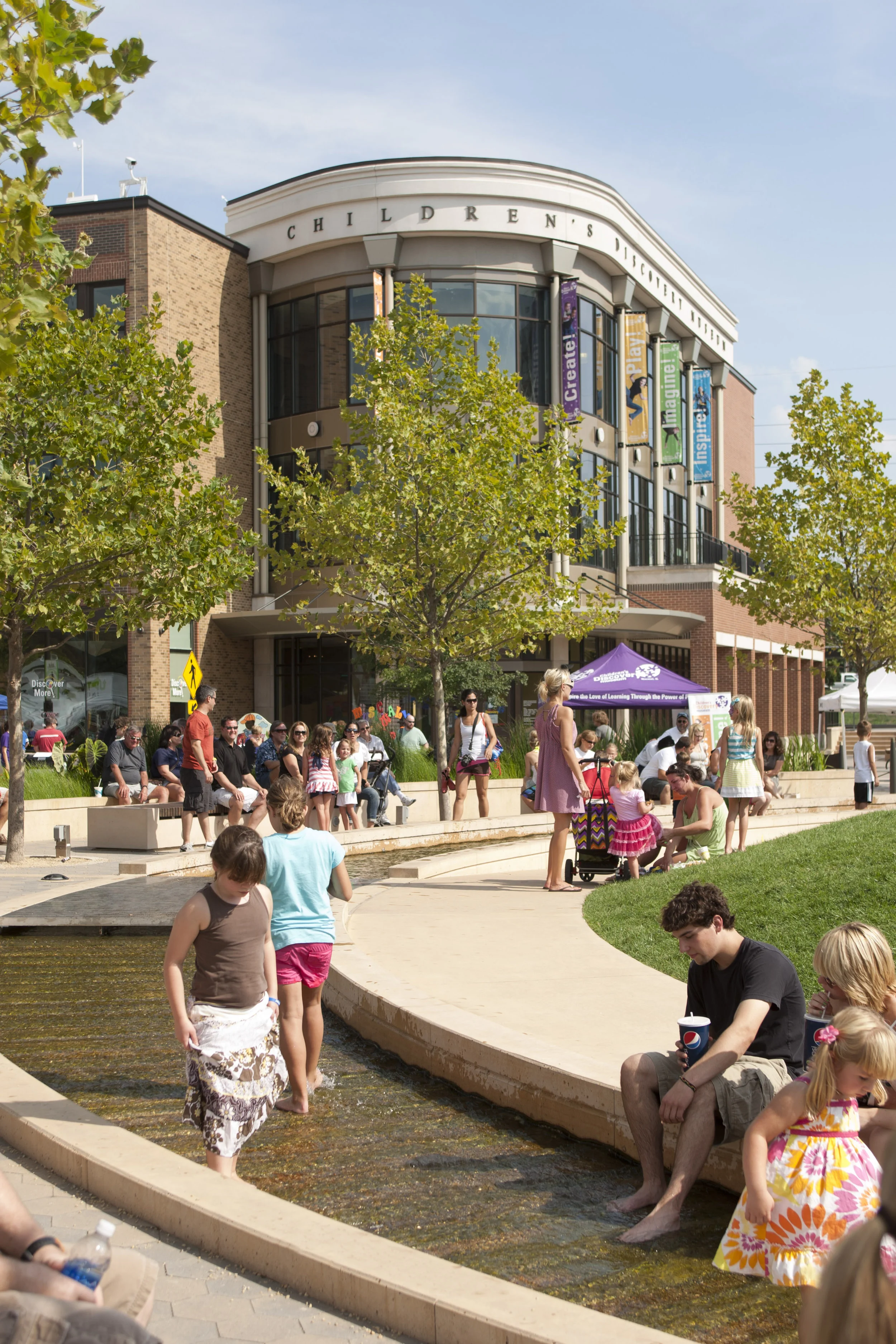 Uptown Normal — FARR ASSOCIATES