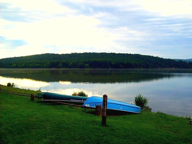 9 Absolute Best Things To Do In Topeka — ROAD TRIP USA