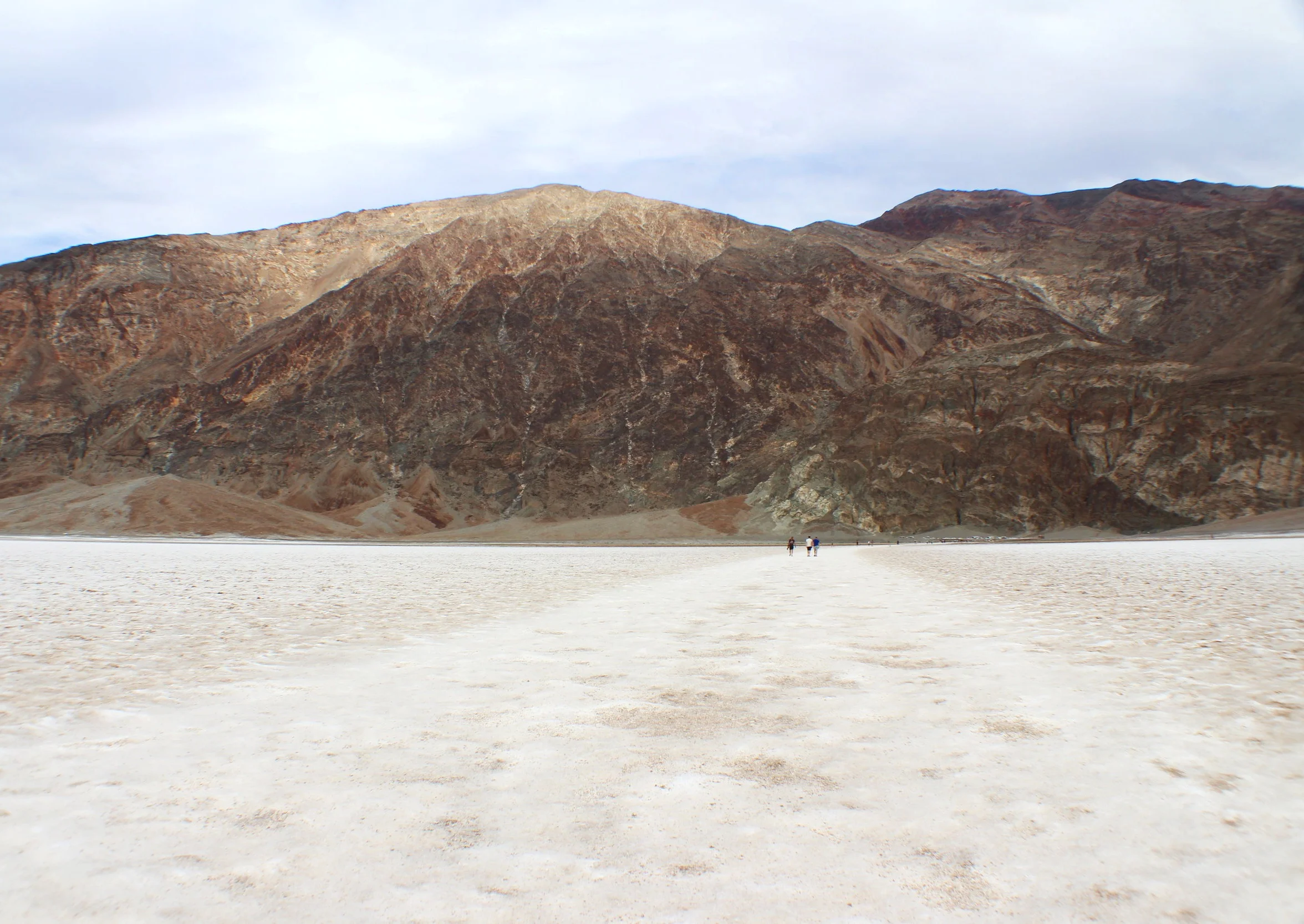 10 Incredible Places You Must See In Death Valley — ROAD TRIP USA