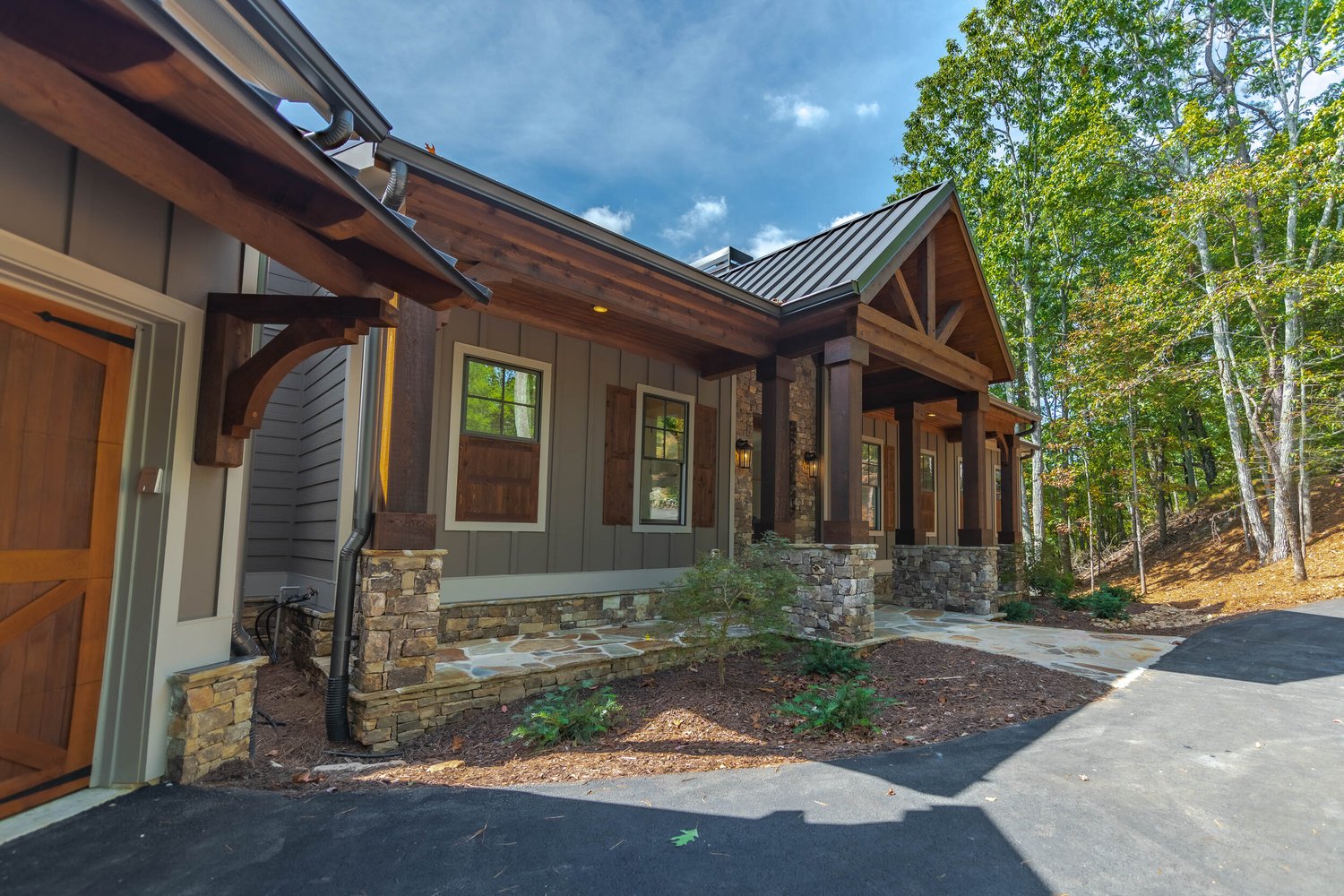 Canoe Custom Homes