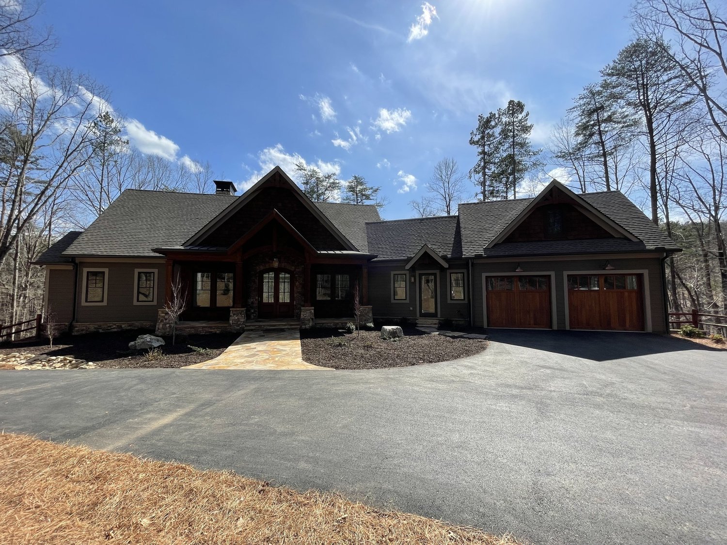 Home Tours — Canoe Custom Homes
