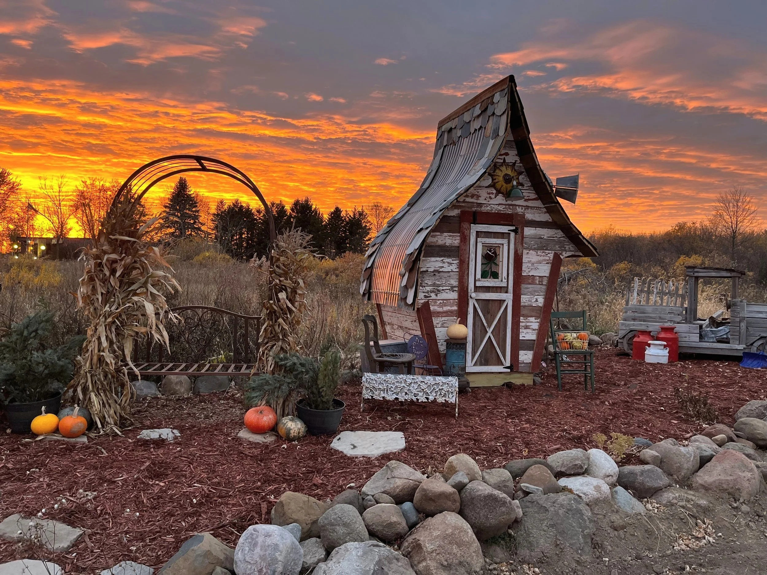 Barntiques Custom Wood & Design