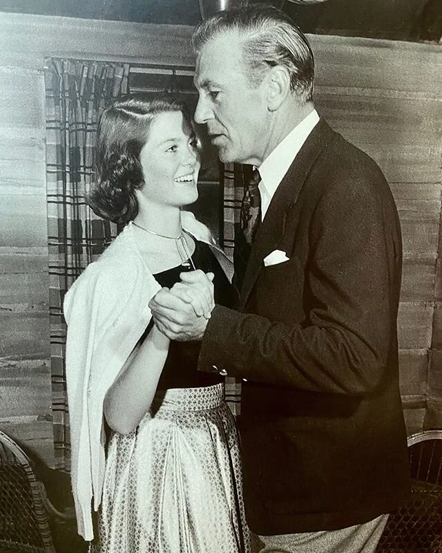 Victoria Riskin Publishes Book on Fay Ray and her Father Robert Riskin ...