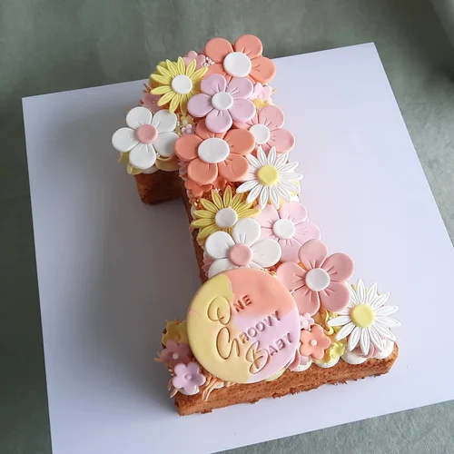 Themed Cakes — Kootcakes | Wedding Cakes, Themed Cakes, Cakes for any ...