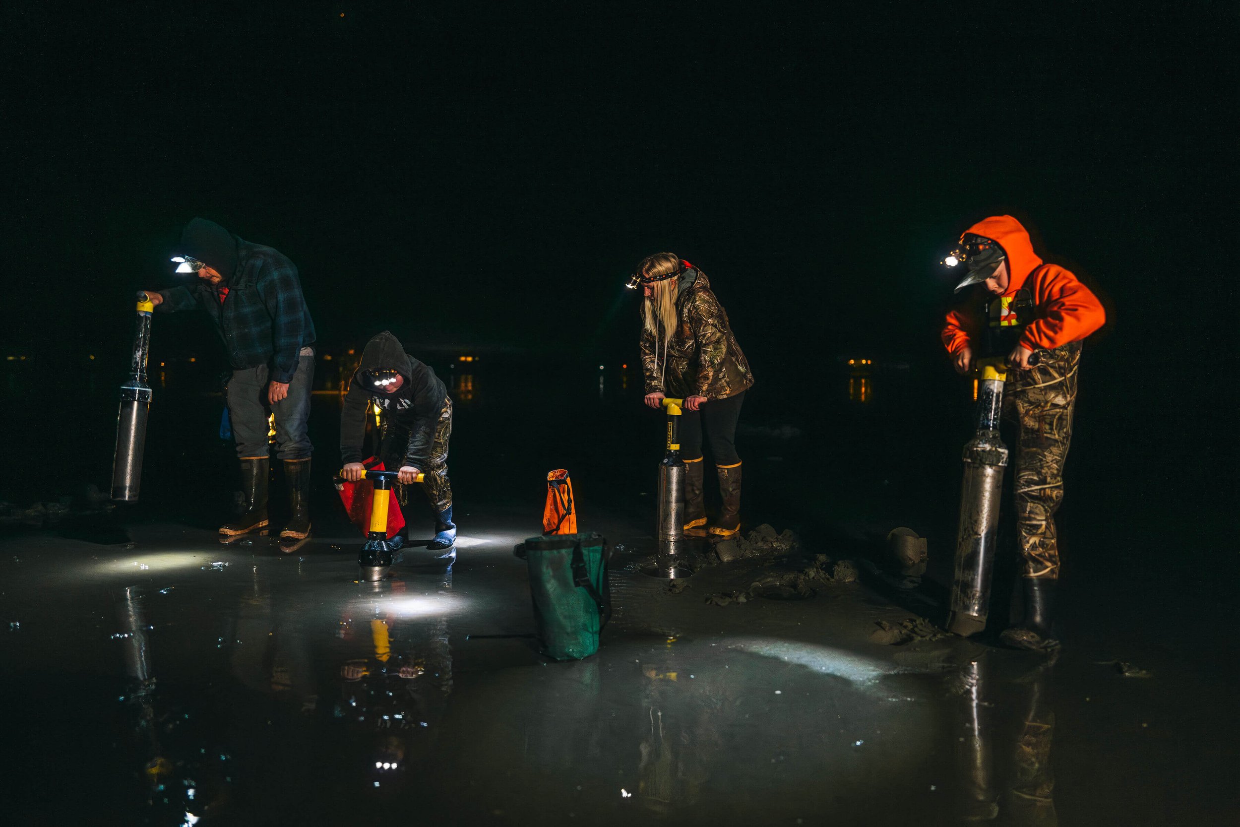 Experience Westport: Razor Clamming on the Washington Coast ...