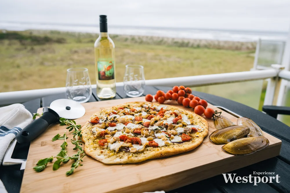Westport’s Catch & Cook: Razor Clam Pizza — Experience Westport, Washington
