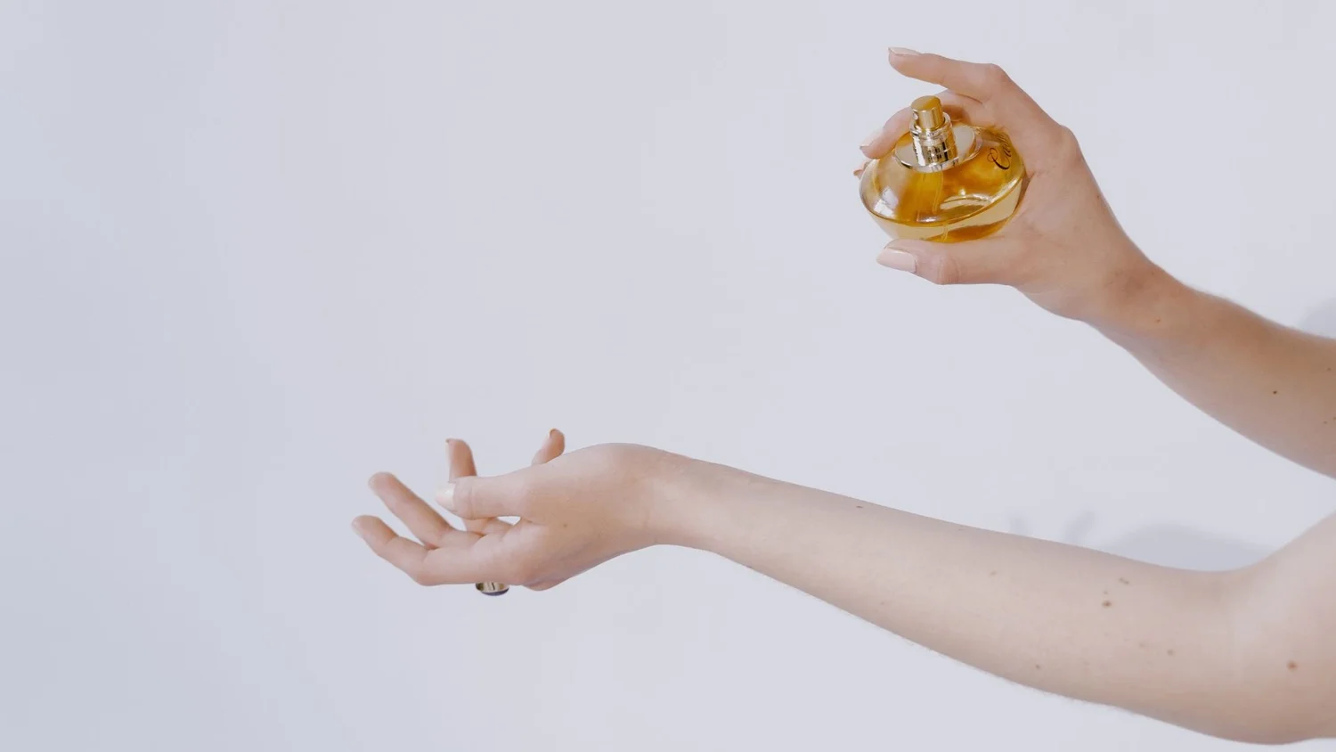 How to Wear Perfume the RIGHT Way — Shopping on Champagne | Nancy Queen ...