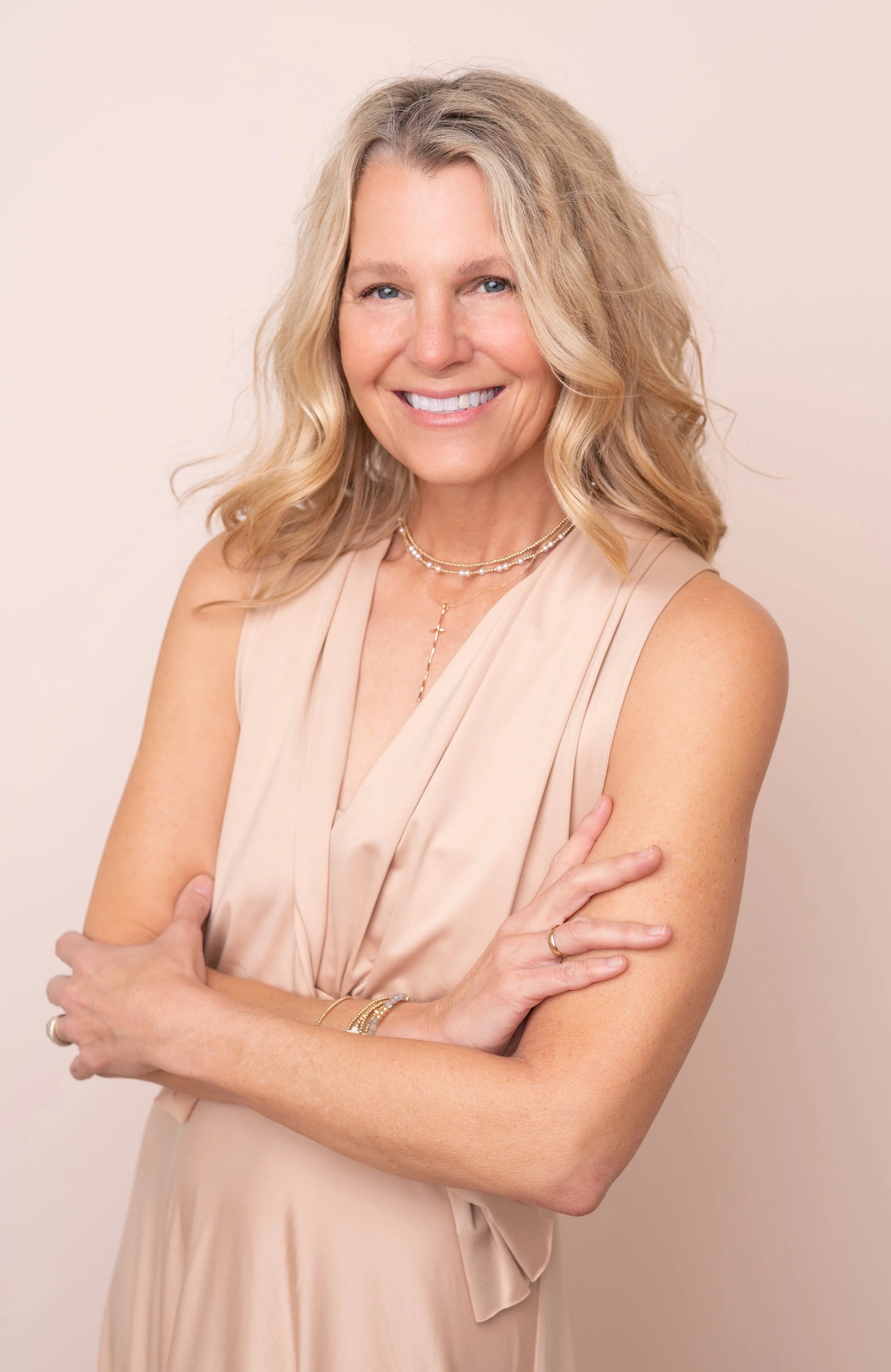 Modern Headshots + Personal Branding — Lisa Buck Photography