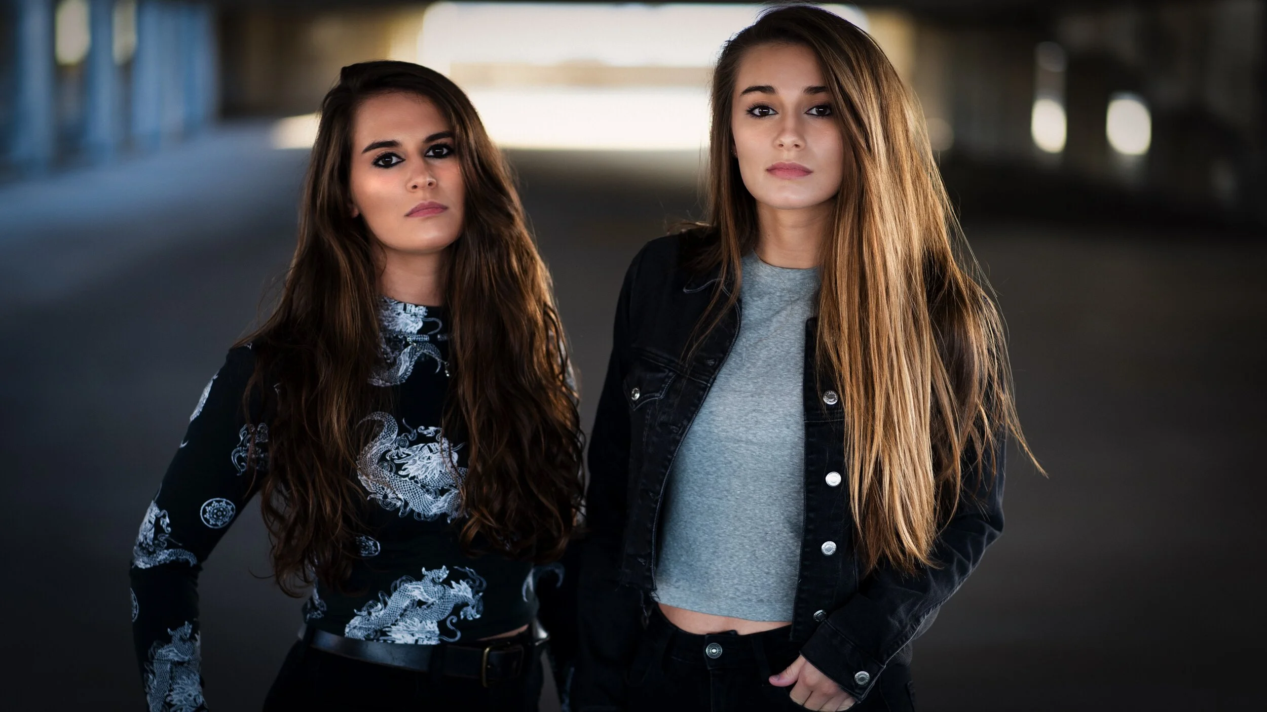reach out — Neoni