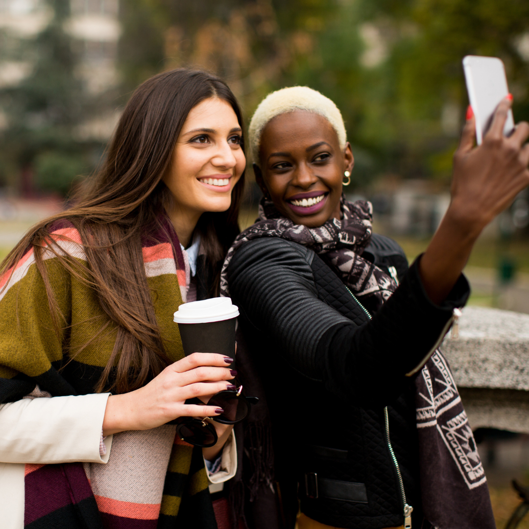 8 Ways To Know If Moving In With Your Best Friend Is A Good Idea ...