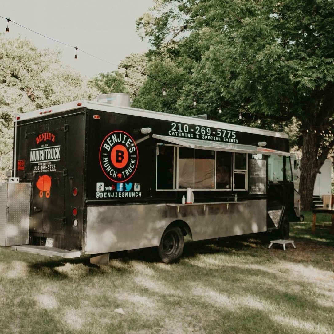 BOOK YOUR EVENT — Benjie's Munch