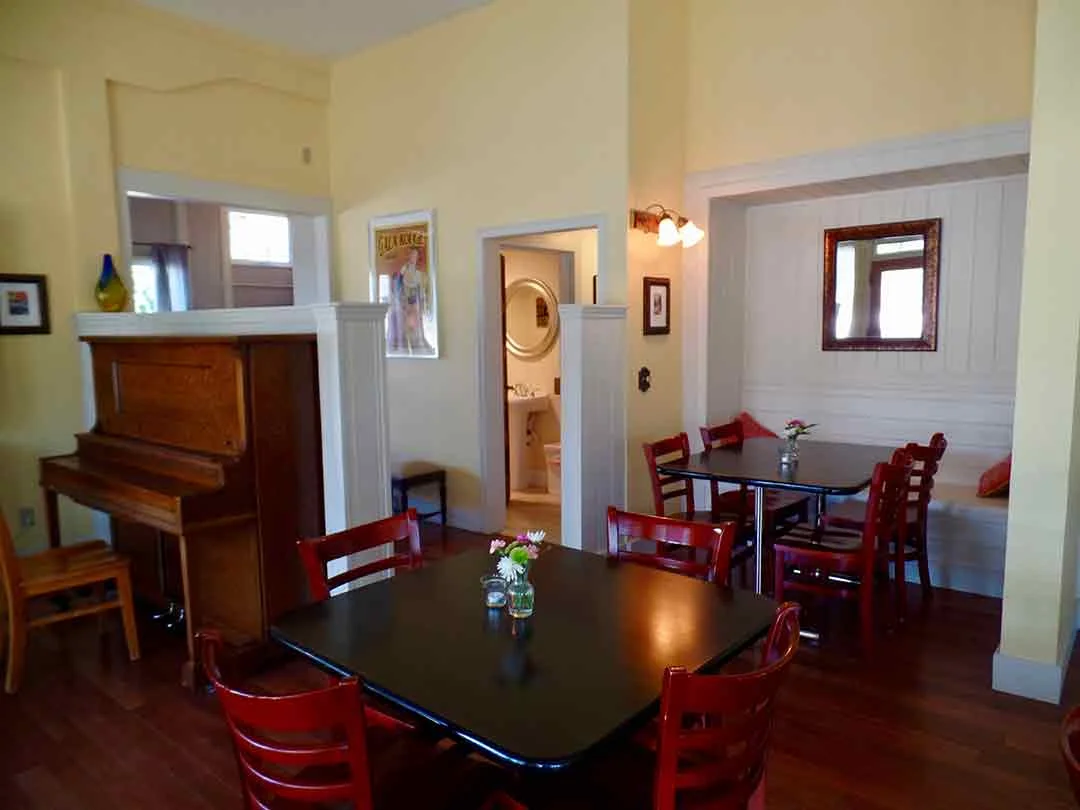 photos — The Lyle Hotel