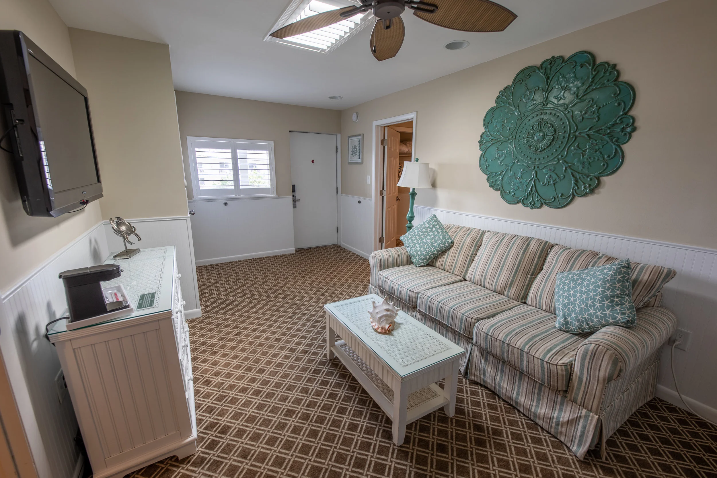 Interior & Exterior Photos — The Sea Shell Resort & Beach Club - Long ...