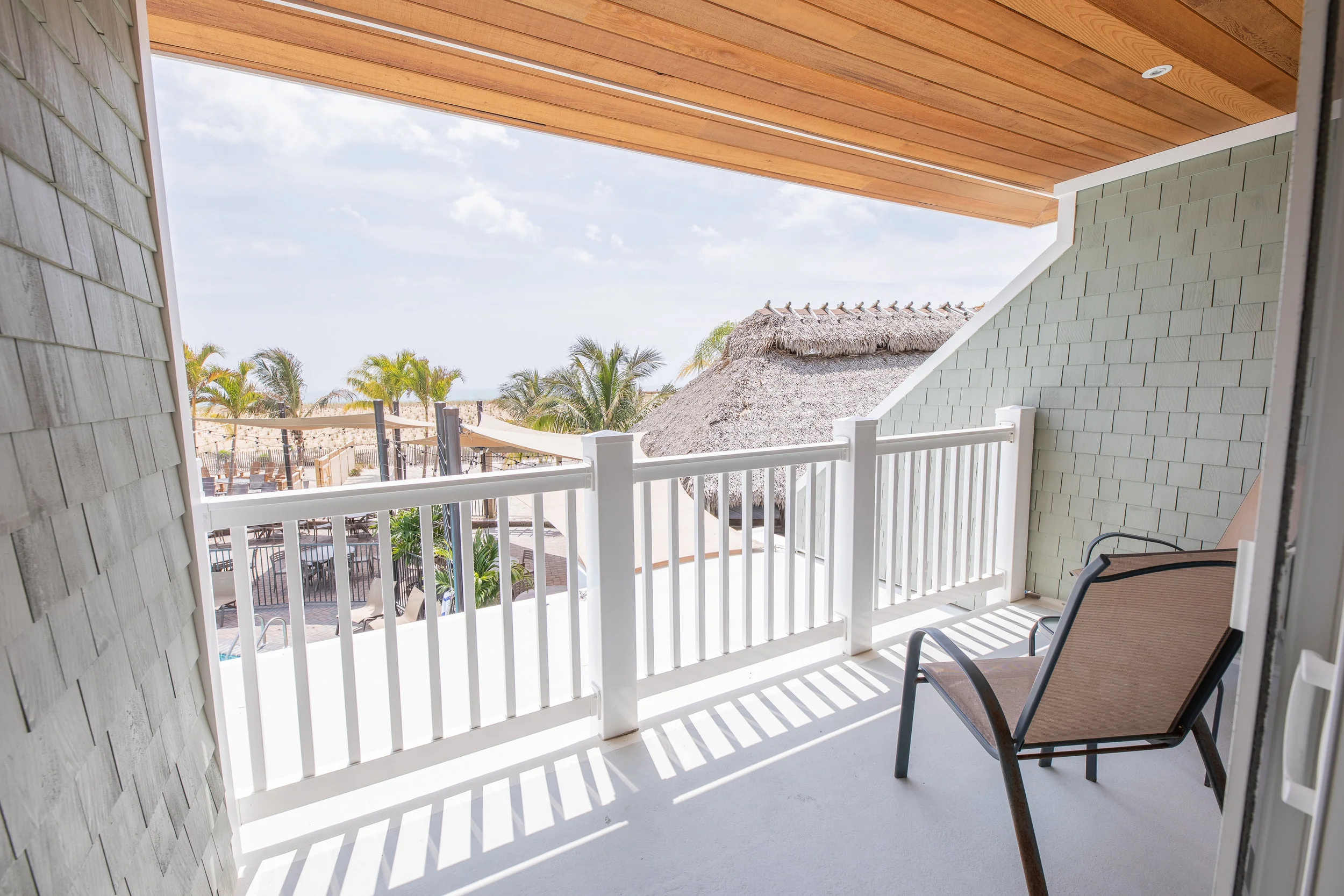 LBI Hotel Room Photos — The Sea Shell Resort & Beach Club - Long Beach ...