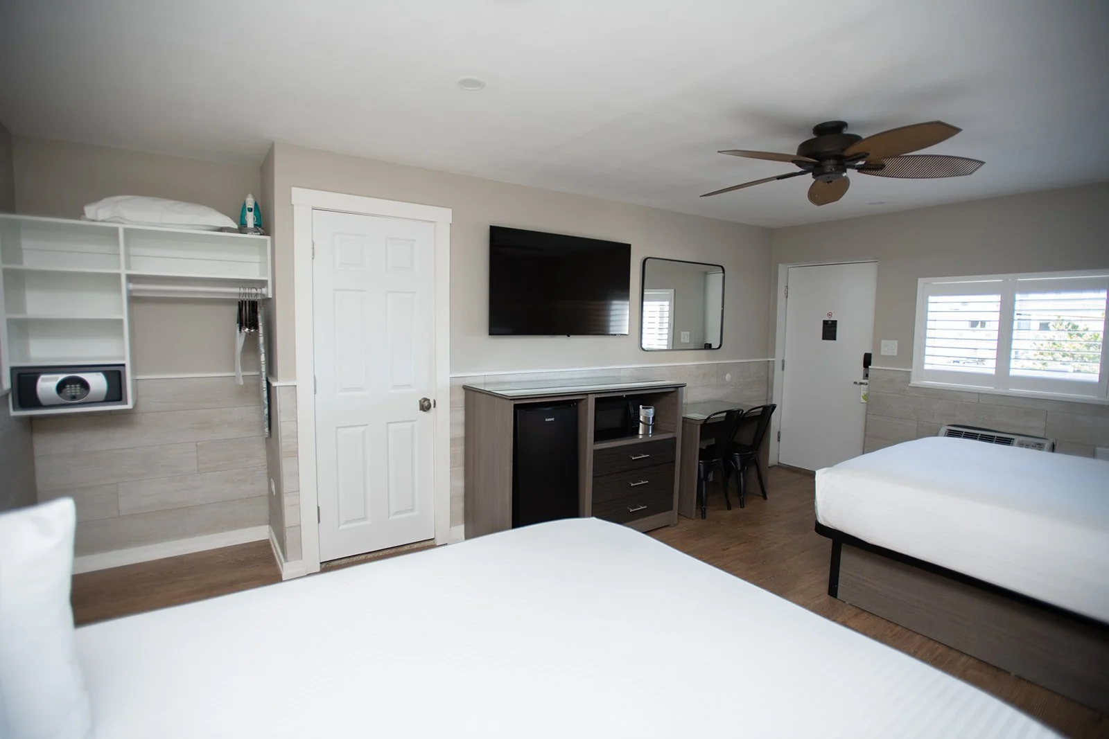 LBI Hotel Room Photos — The Sea Shell Resort & Beach Club - Long Beach ...