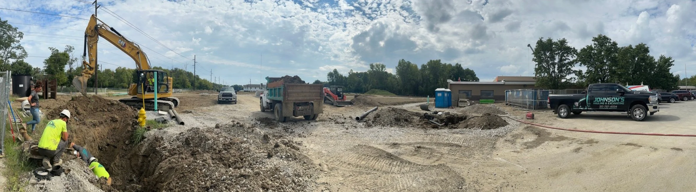 Best Excavator Indy | Johnson's Hauling and Excavating