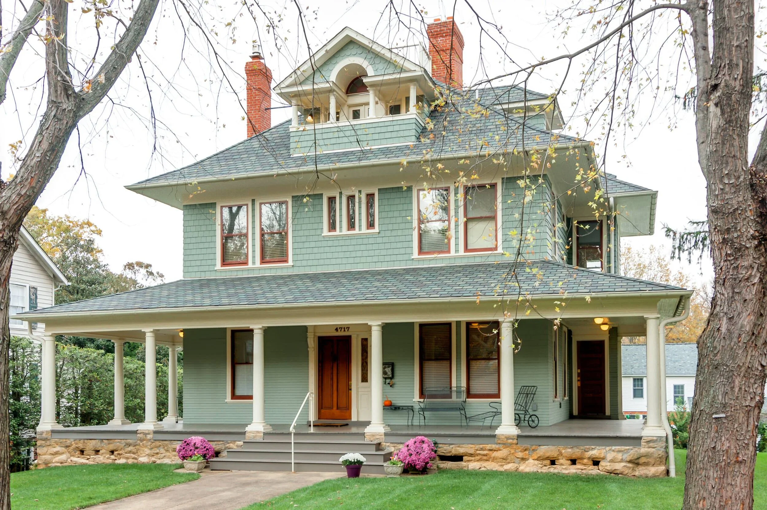 It’s Hip to be in a Square — Dannie Moore & Co. | Home Sales & Interior ...