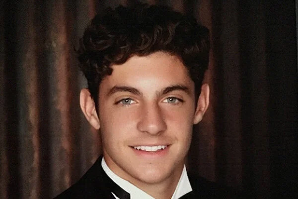 Team 2.0 — CNTR Capital