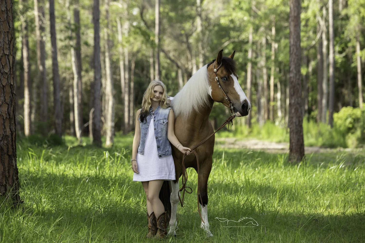 Ari and Flicka/ Senior Portraits with Horses/ Palm Coast, Florida ...
