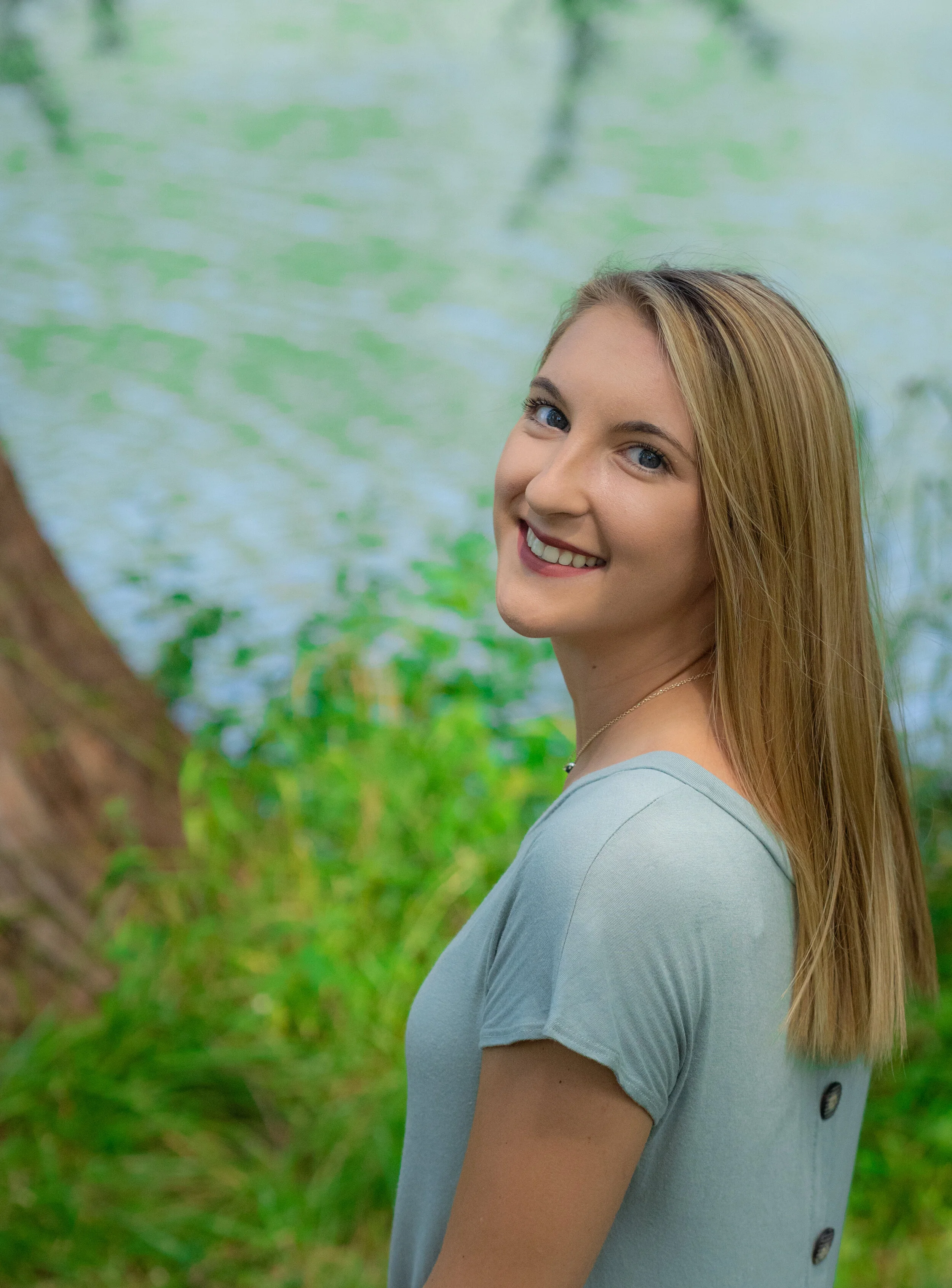 Alyssa — H. S. Photography