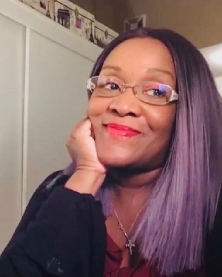 Home — Tracey Brown Live