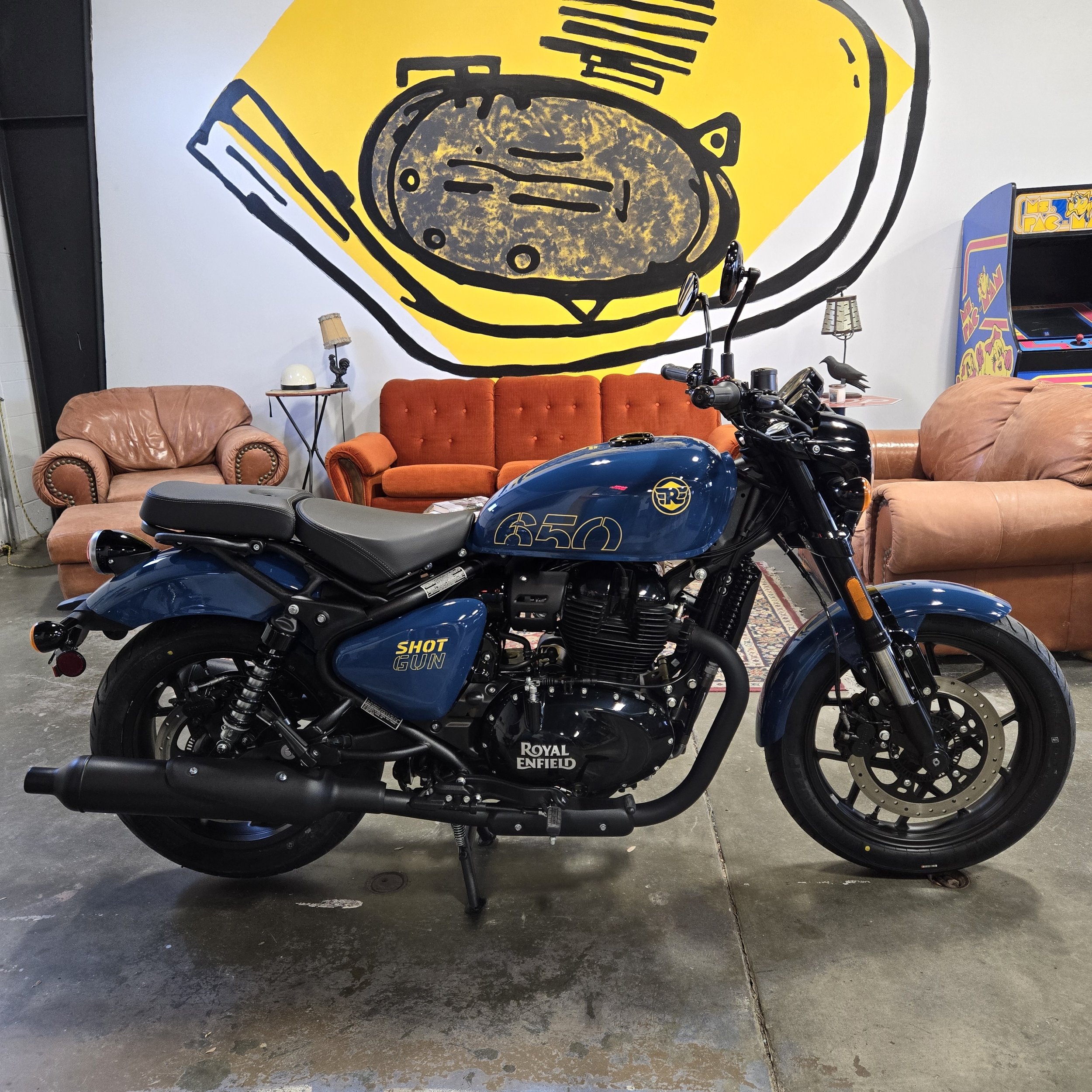 Shotgun 650 — Baxter Cycle Omaha