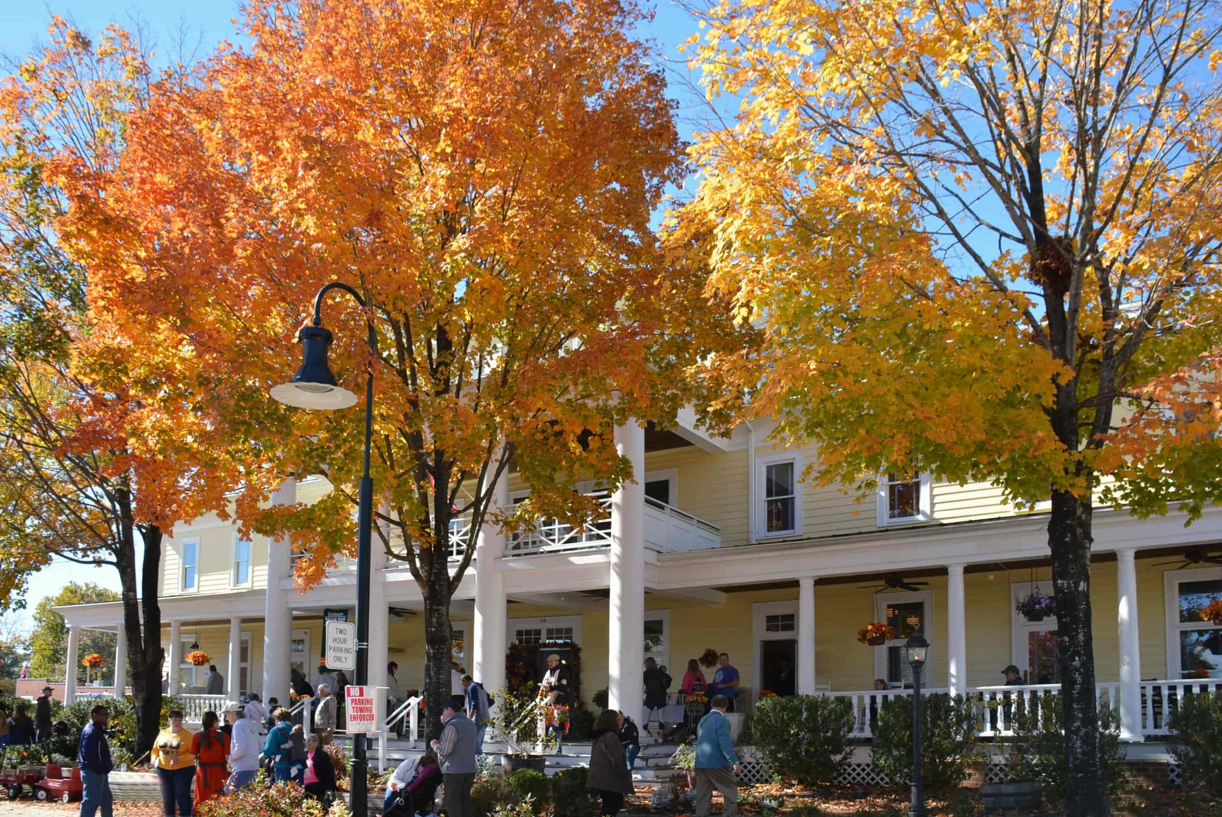 Fall Brings Fun & Fresh Starts to Downtown Ashland — Downtown Ashland ...