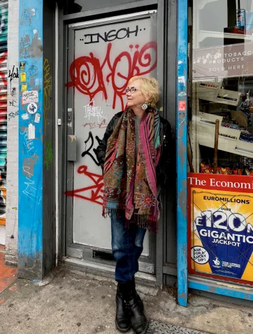 About Elizabeth Hand — Elizabeth Hand