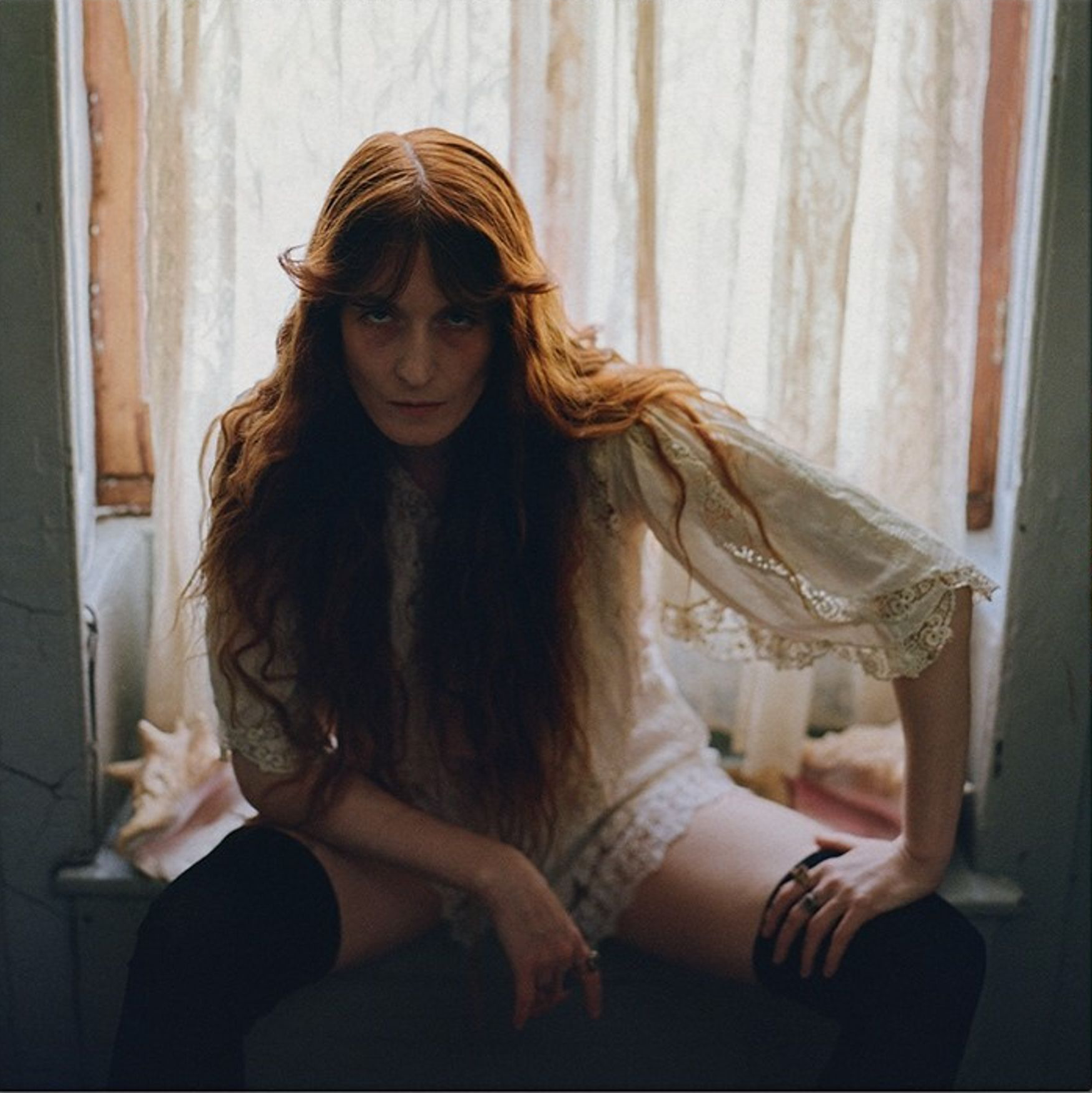 Everybody Scream Photoshoot / The Florence + the Machine Fan Club