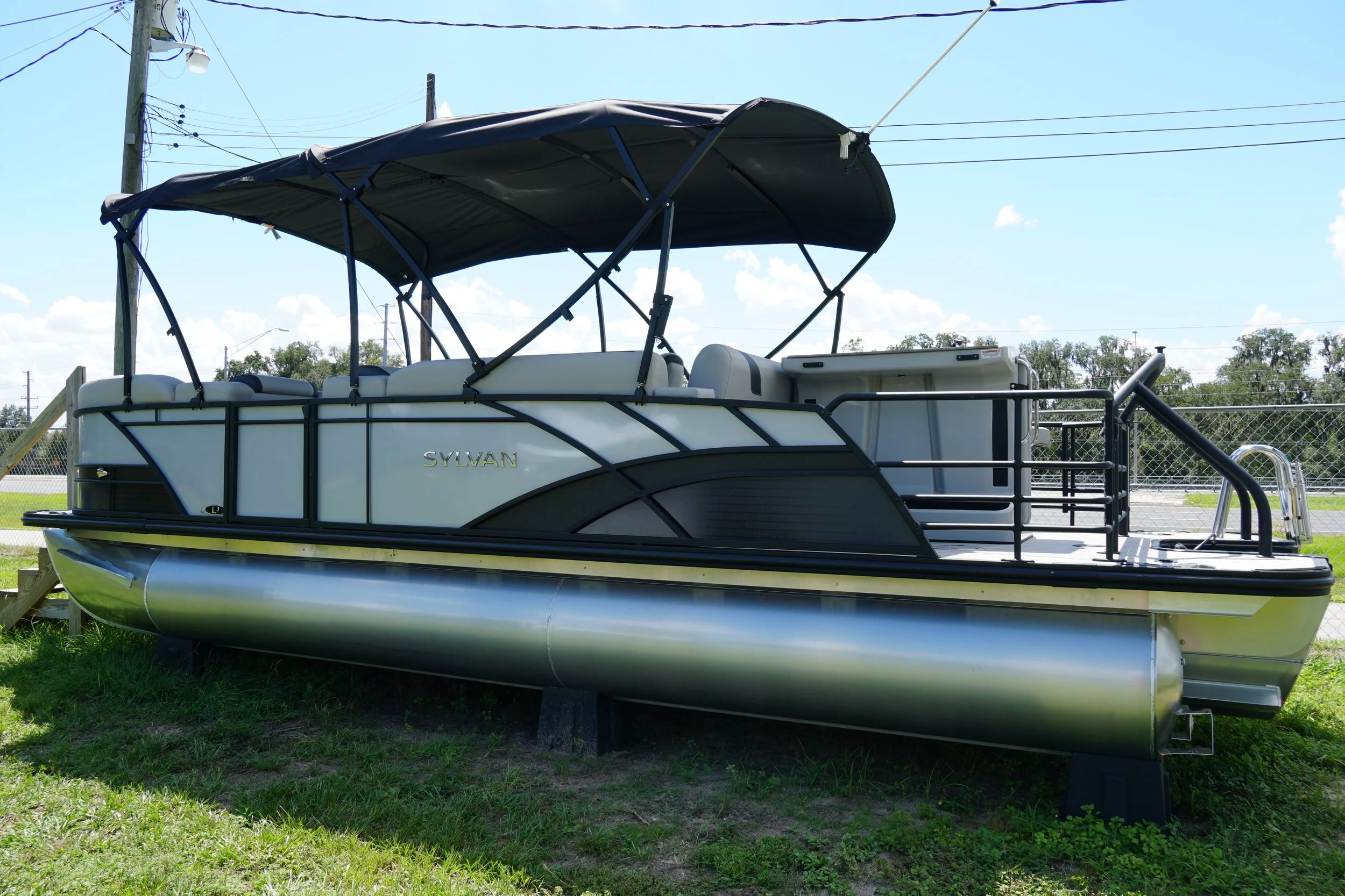 Sylvan Pontoons — Outcast Watersports