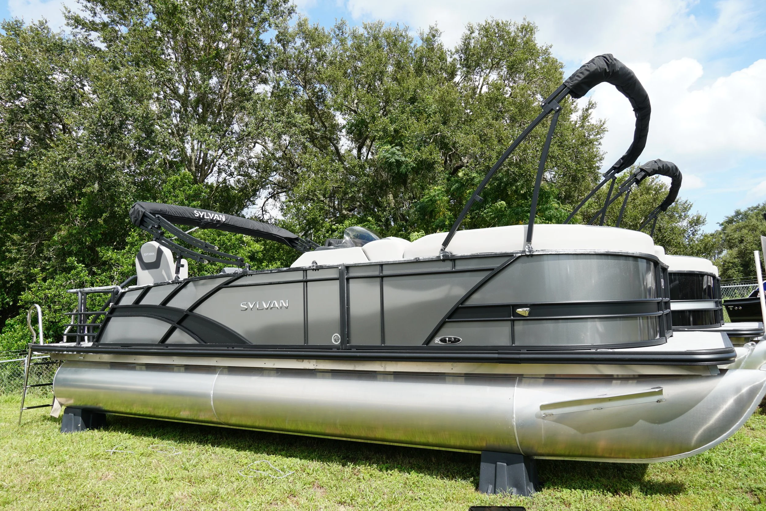 Sylvan Pontoons — Outcast Watersports