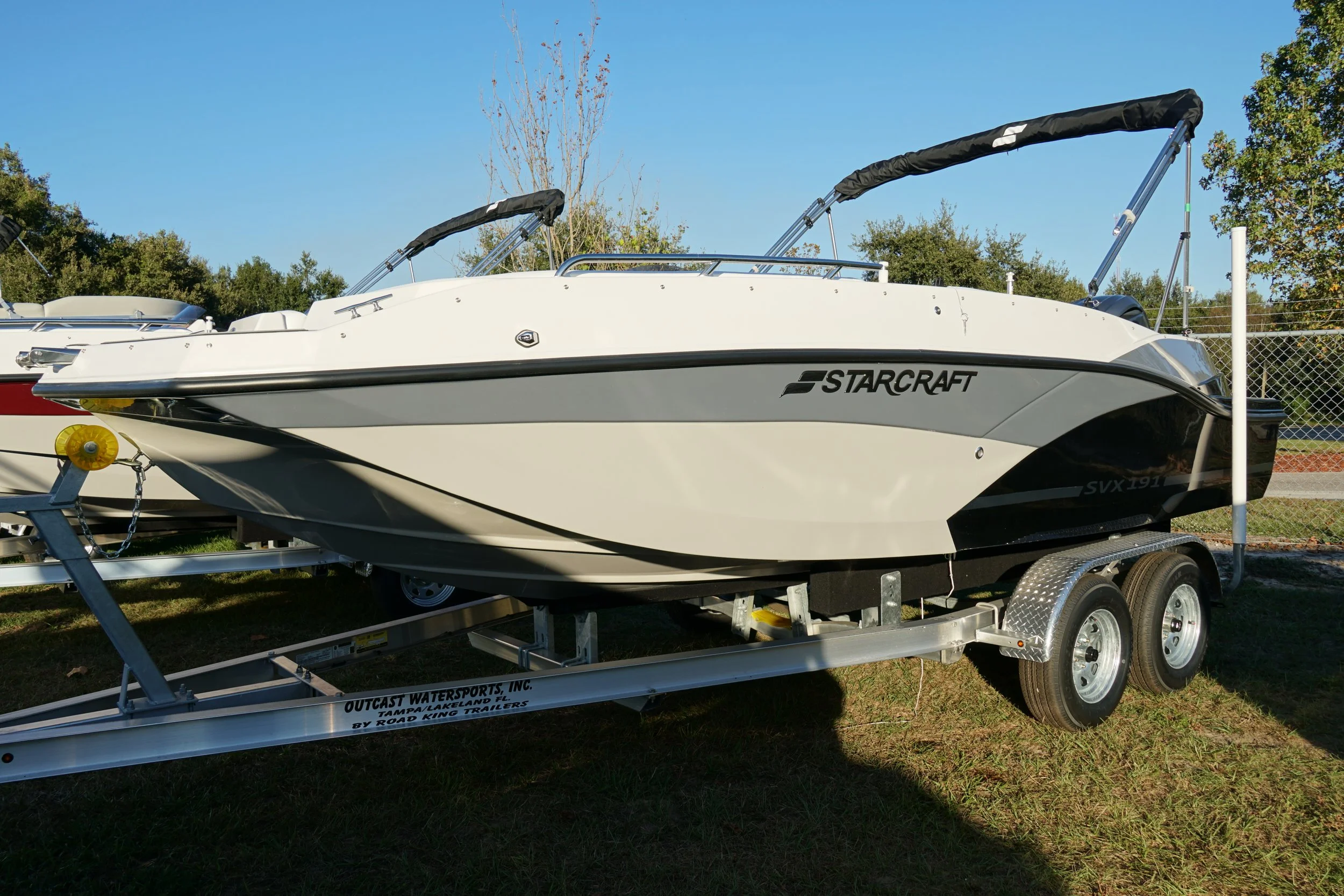 Starcraft Deckboats — Outcast Watersports