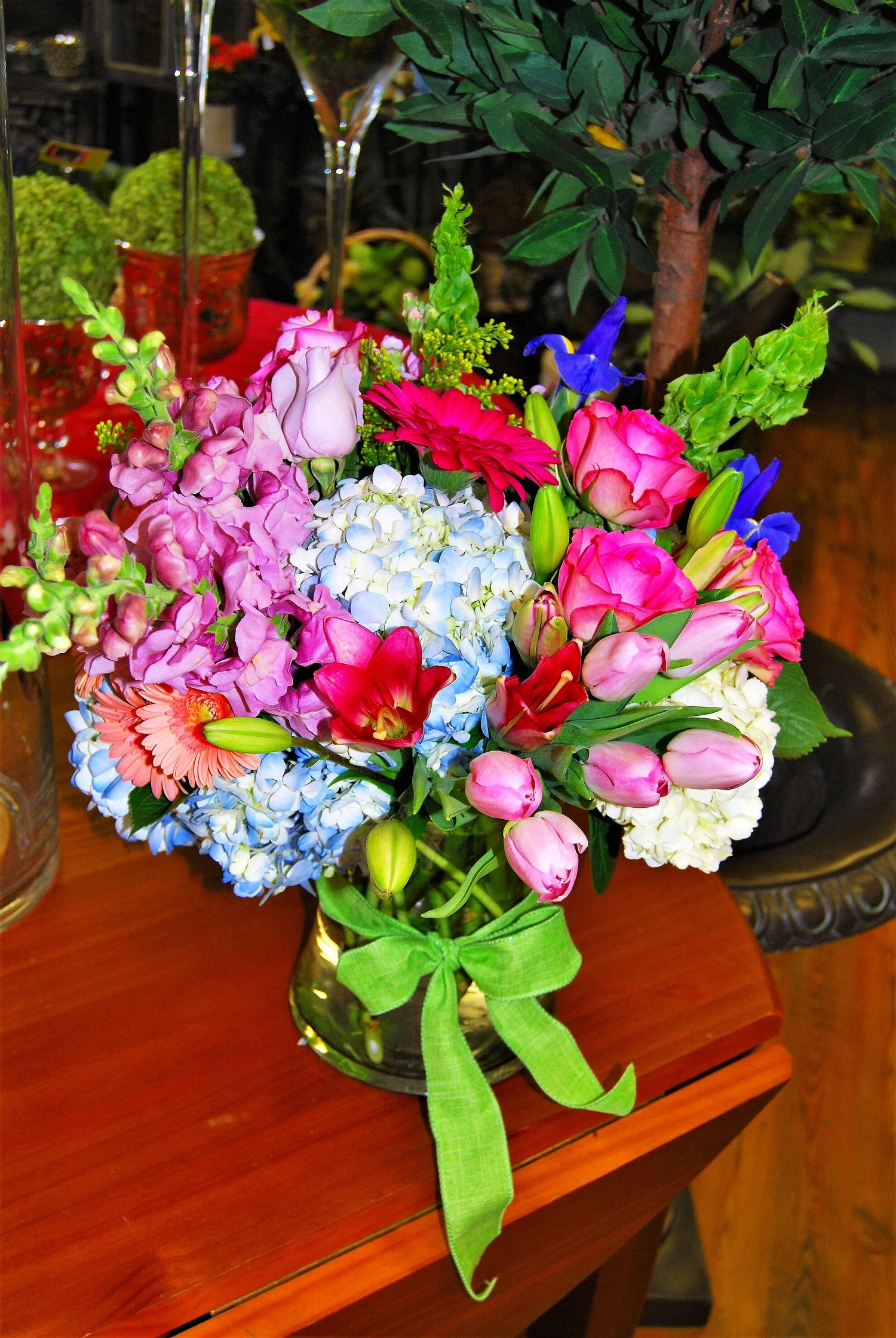 Accents by Michele Flower Studio | Florist & Flower Delivery | Newtown ...