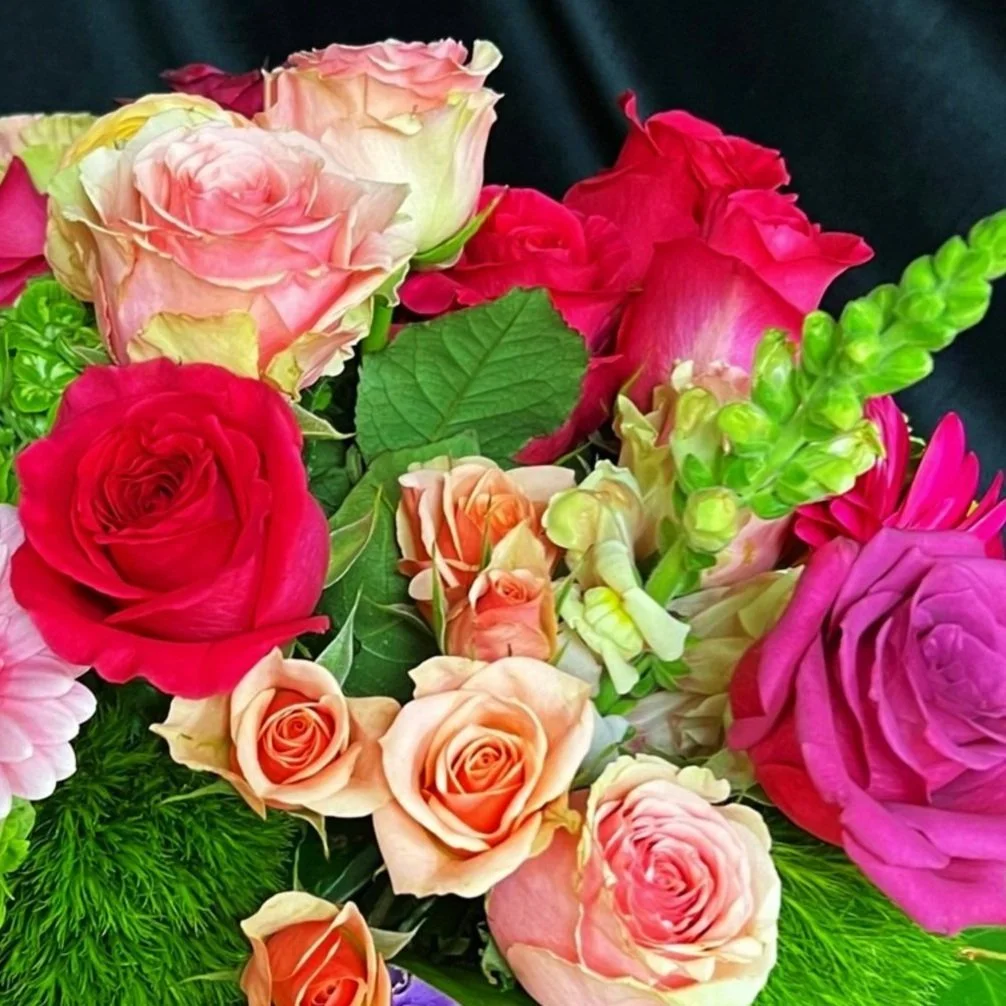 Accents by Michele Flower Studio and Flower Delivery | Professional ...